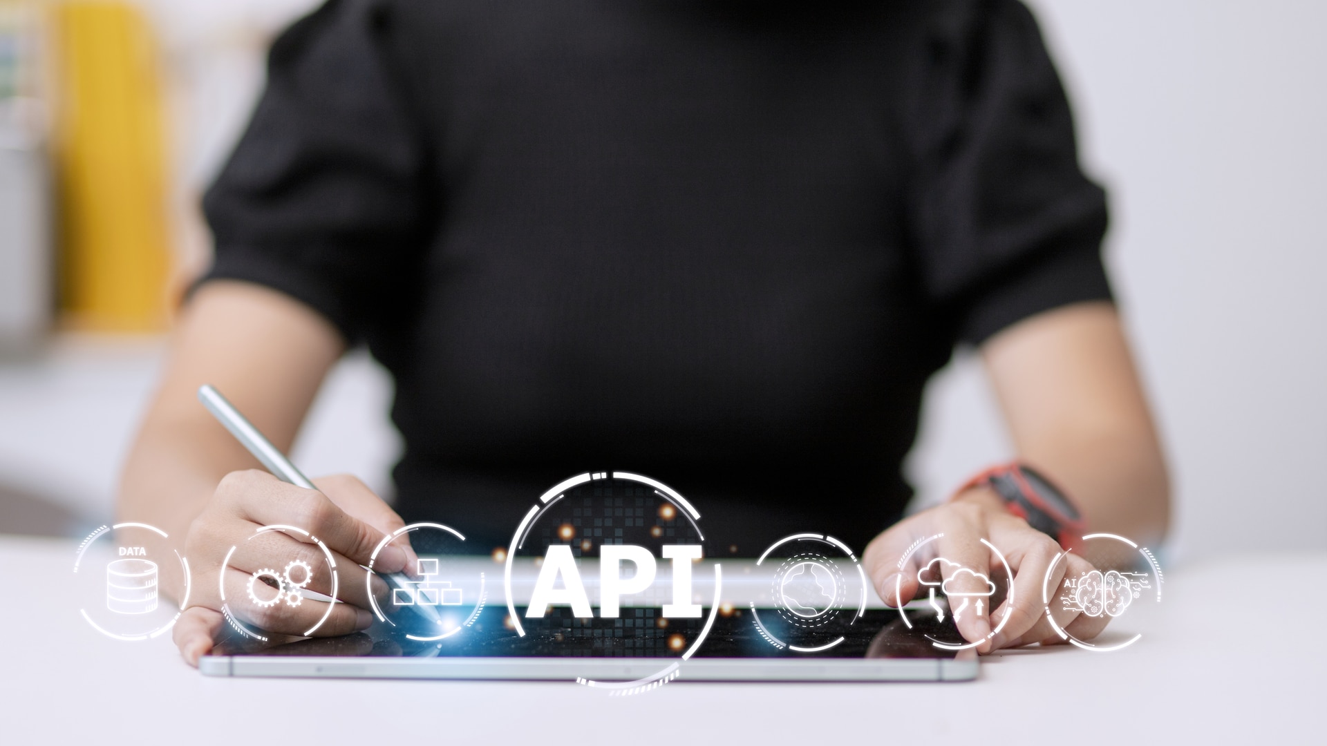 How To Use Minn Kota Ulterra Remote? (Basic Steps) - FuncFish