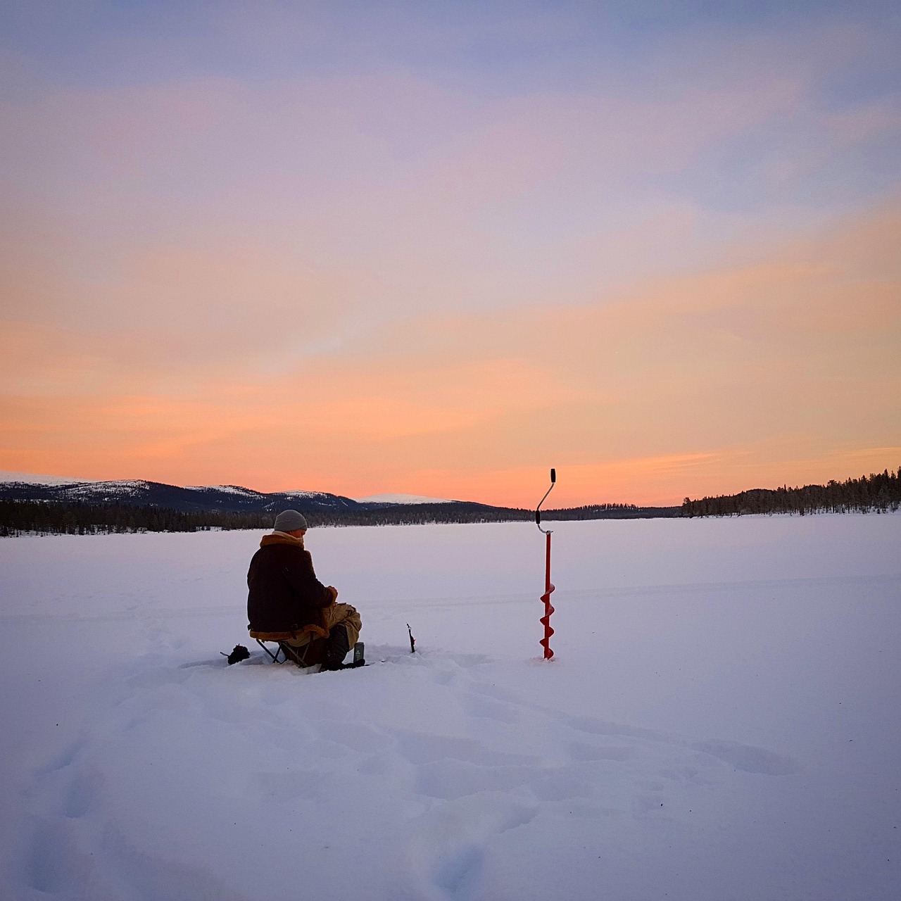 10 Smelt Ice Fishing Tips That Will Fill Your Bucket Fast - FuncFish